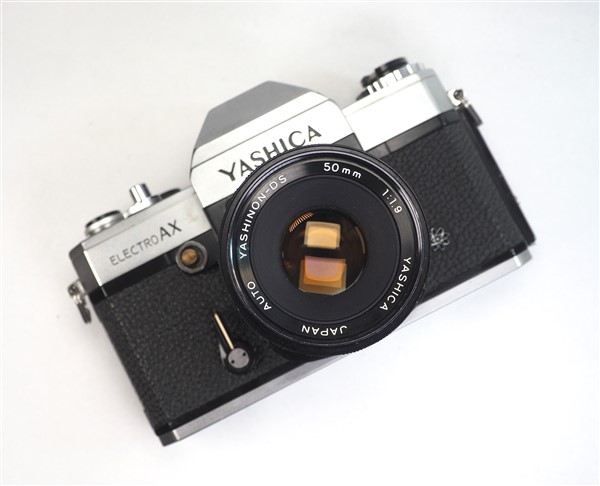 Yashica Electro AX Film Camera 50mm f/1.9 Yashinon-DS M42