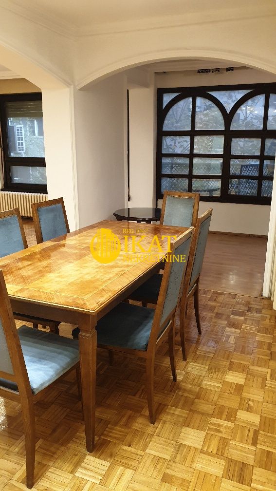 Kalenić, Vračar 115m2 idealno za poslovni prostor, polunamešten ID#4722 1.300 €