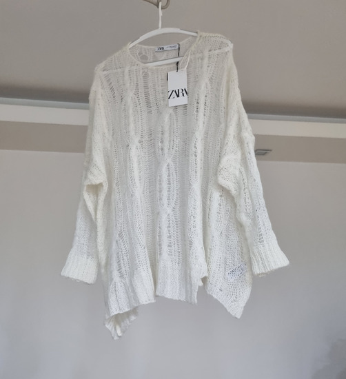 Zara Beli Pleteni Dzemper Oversize XS/S/M NOV