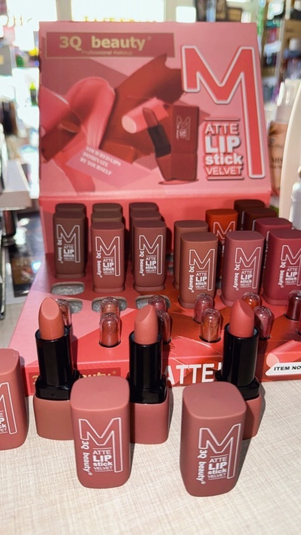 3Q Beauty Matte Lipstick Velvet – kolekcija mat ruževa za usne 2 + 1