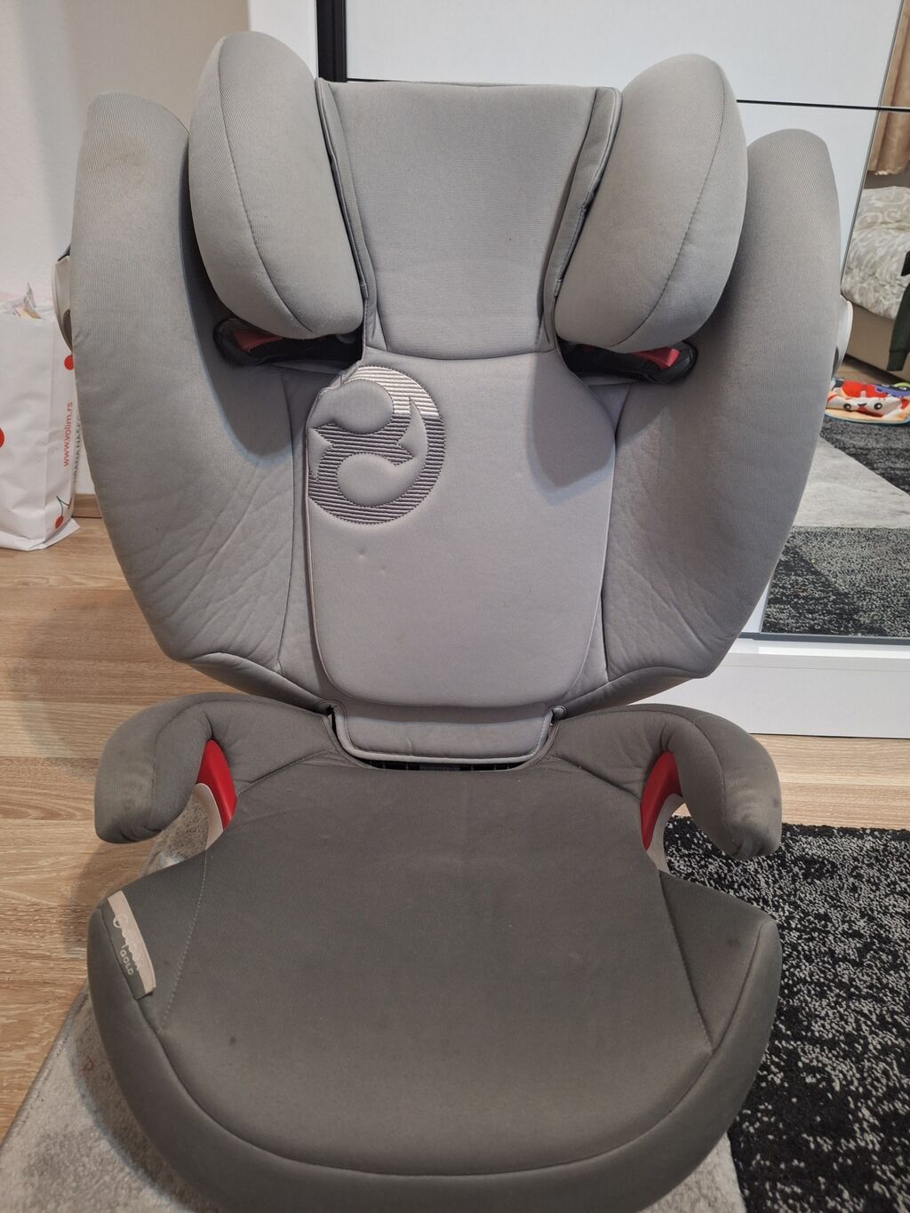 Cybex auto sedište Prodajem Cybex auto sedište (grupa II/III, 15–36