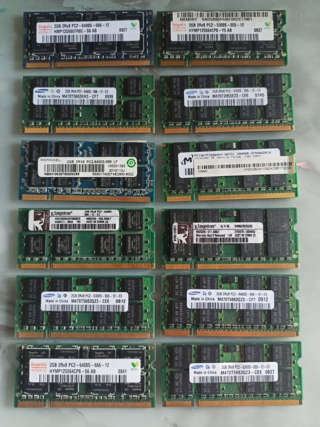2GB DDR2, 2GB DDR3 i 4GB DDR3 memorije. Vise komada i modula na