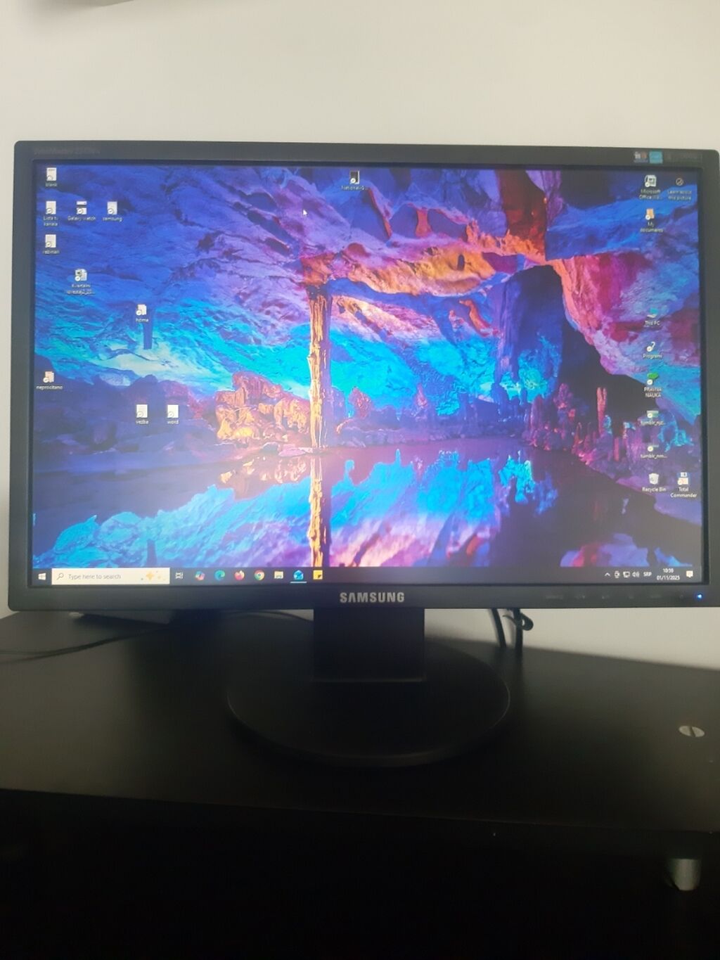 Samsung SyncMaster 2243SN LCD monitor, 22 inča, format 16:9
