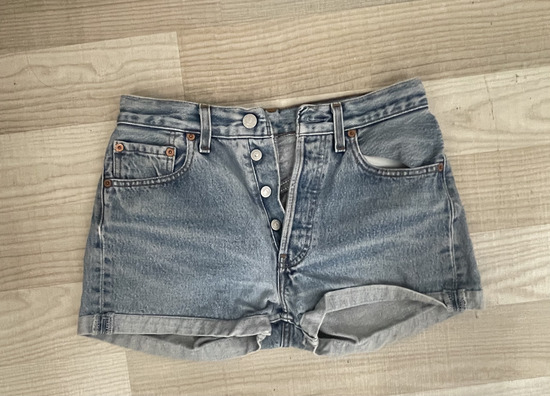 Levi’s 501 vintage sorts