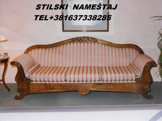 Stilska sofa ,ručne izrade,puno drvo.Novo