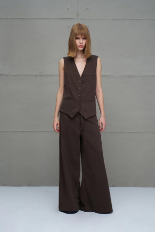 VEST