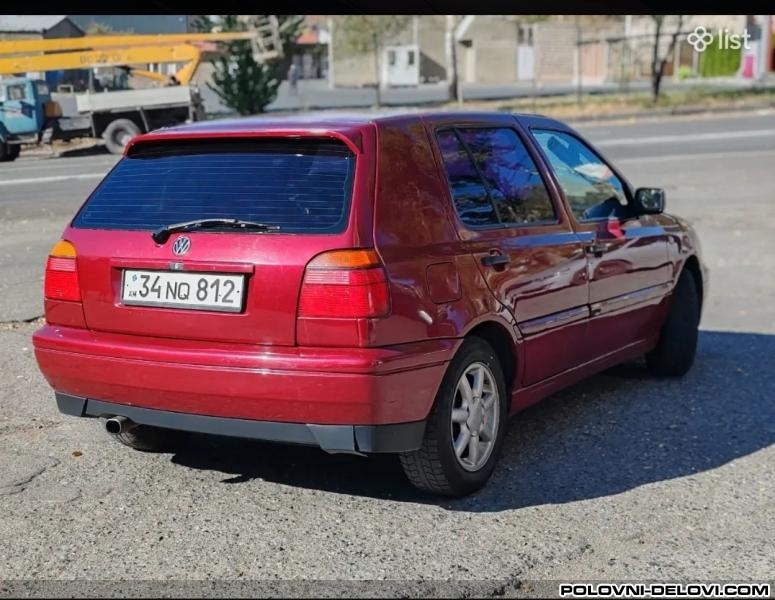 Volkswagen Golf 3 Kompletan Auto U Delovima