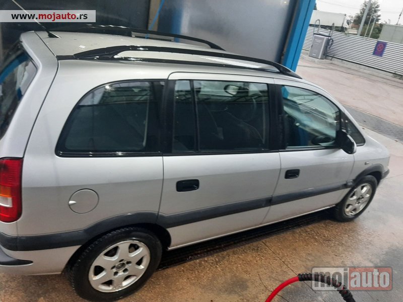 Opel Zafira 7sed. reg.10.2026