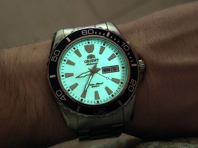 Orient Mako XL Full Lume FEM75005R9