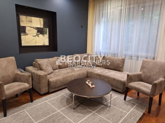 Novi Sad, Centar, Sonje Marinković, 3.0, 93m2, 850EUR