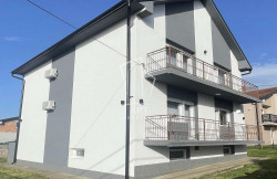 Uknjižena kuća, Pinosava, mereno 230m2 ID#7322
