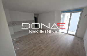 Prodajem Stan-Apartman, Centar, Niš Grad