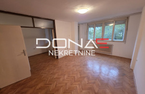 Prodajem Stan-Apartman, Bulevar Nemanjića, Niš Grad