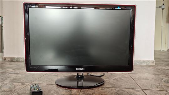 Samsung SyncMaster P2770HD monitor i TV hibrid