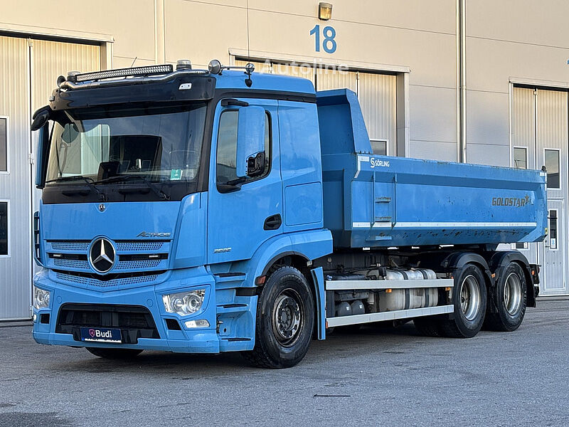 Prodaje se Mercedes-Benz Actros 2836 kiper na aukciji
