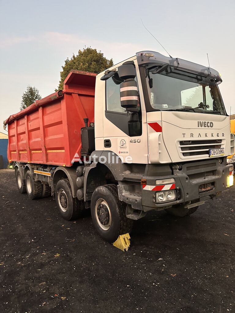 IVECO Trakker 450 kiper