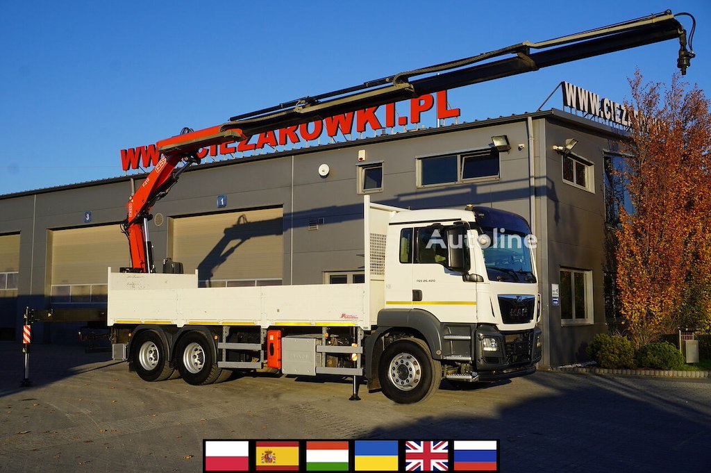 MAN TGS 26.420 E6 6x4 / Fassi F215A crane / 360 MTH! / 5.6 t capacit kamion s ravnom platformom