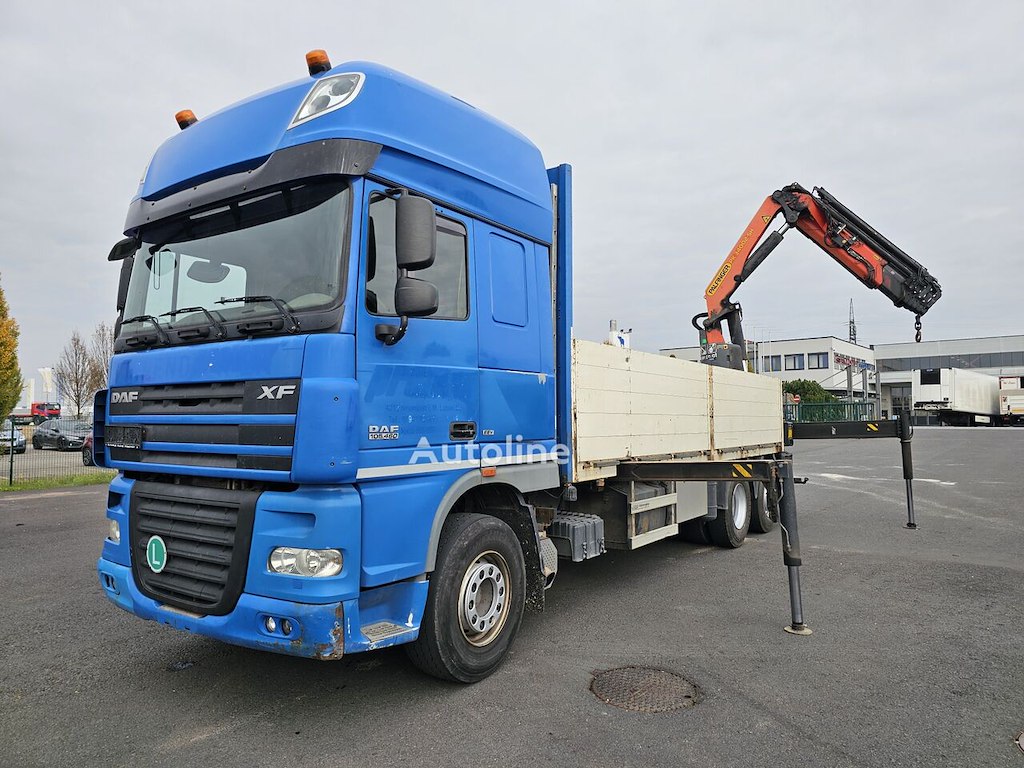 DAF XF460 6x2 EEV Palfinger PK34002 SH kamion s ravnom platformom