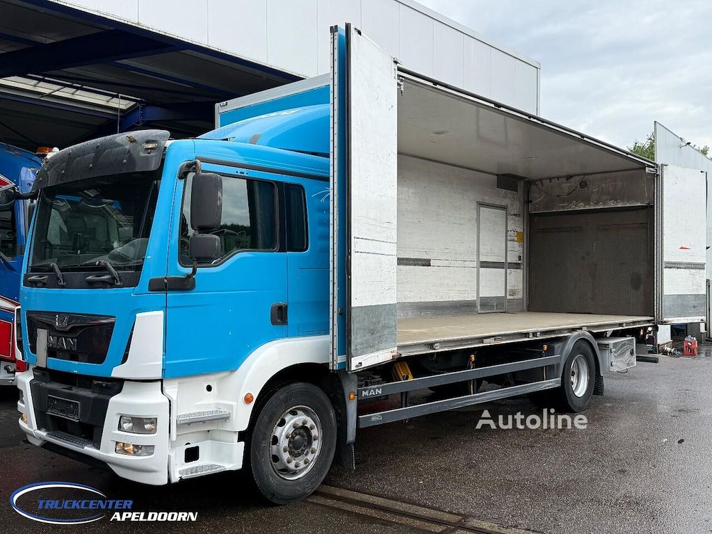 MAN TGM 19.290 Side doors loading bed, 6 cylinder, sleeper cab, Euro kamion furgon