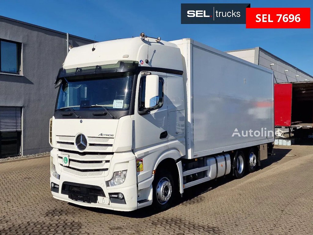 Mercedes-Benz Actros 2643 Standklimaanlage / Ladebordwand / Retarder / Konvekt kamion furgon