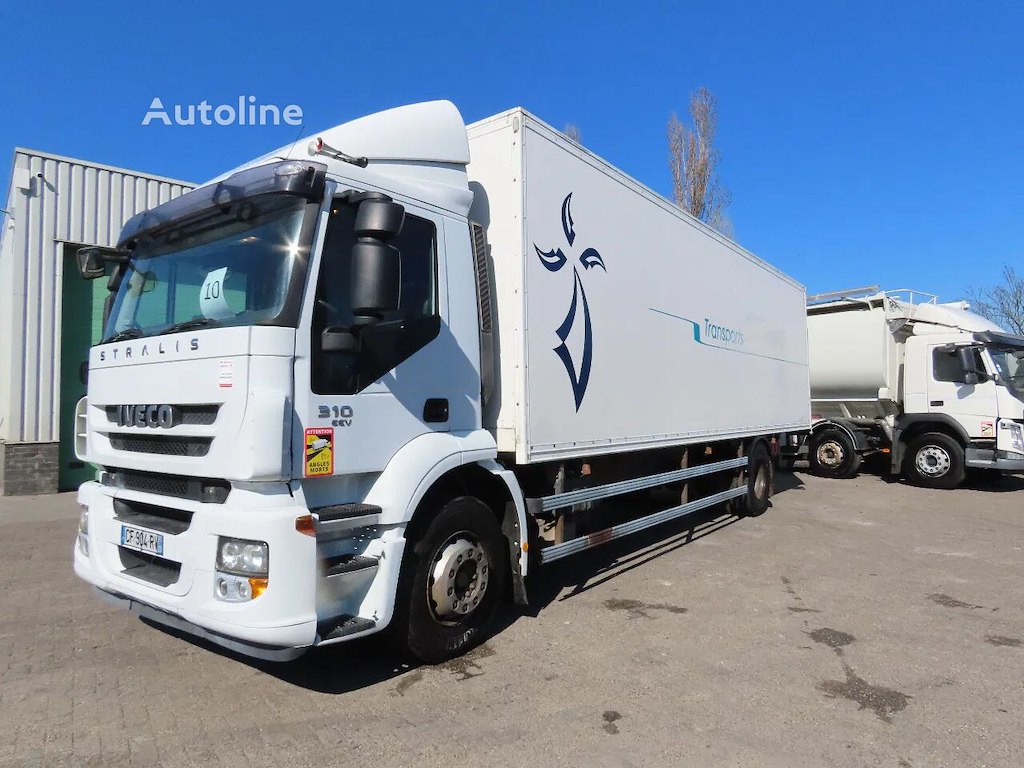 IVECO Stralis 310 8 meter box! Retarder, Great condition! kamion furgon