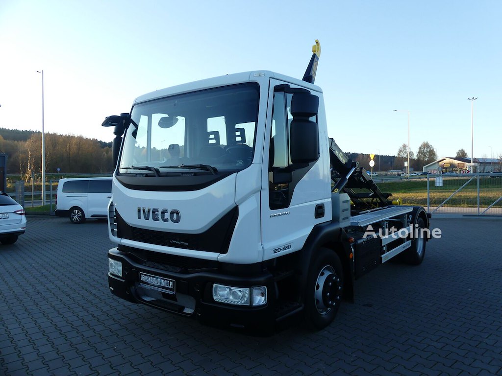 IVECO EUROCARGO 120E-220 / HAKOWIEC / EURO 6 / 48 tys km !!! / MANUAL kamion rol kiper