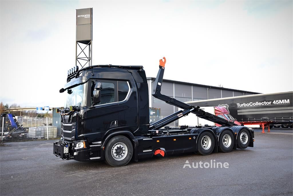 Scania R590 8X4 kamion rol kiper