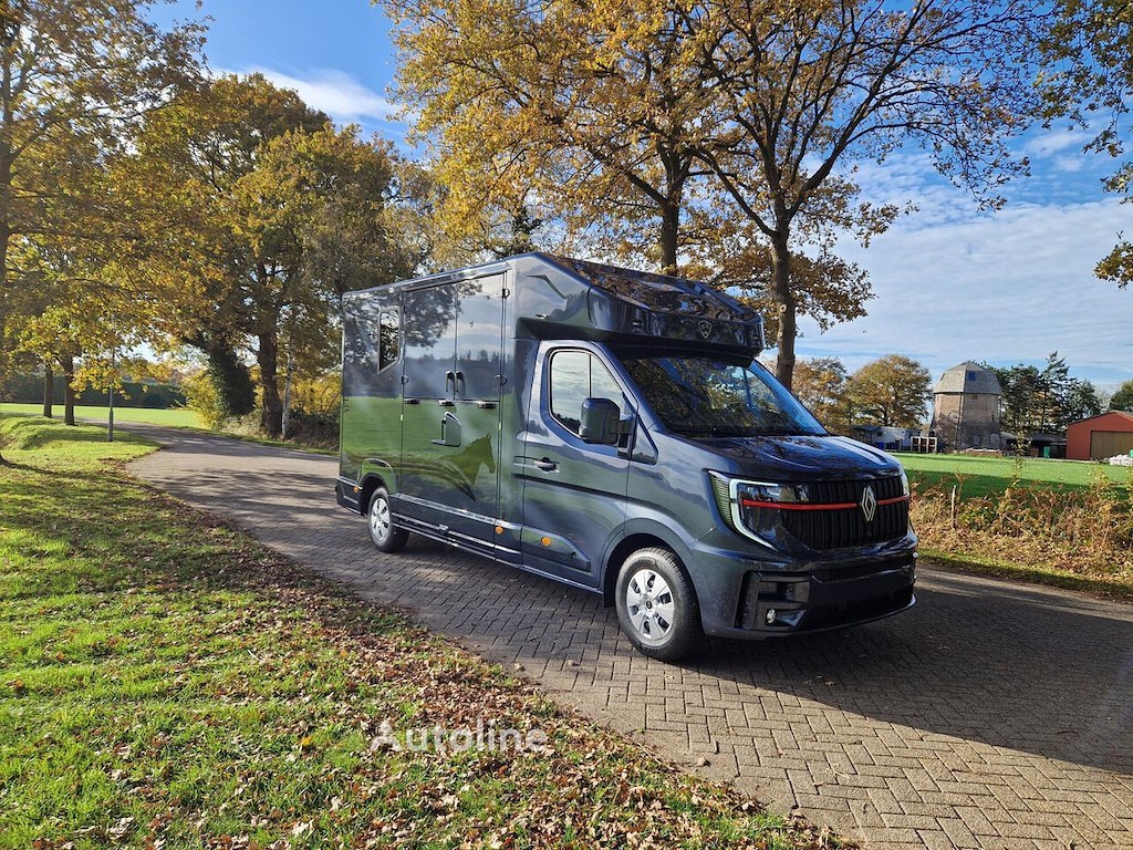 Novi Renault Master vozilo za prevoz konja