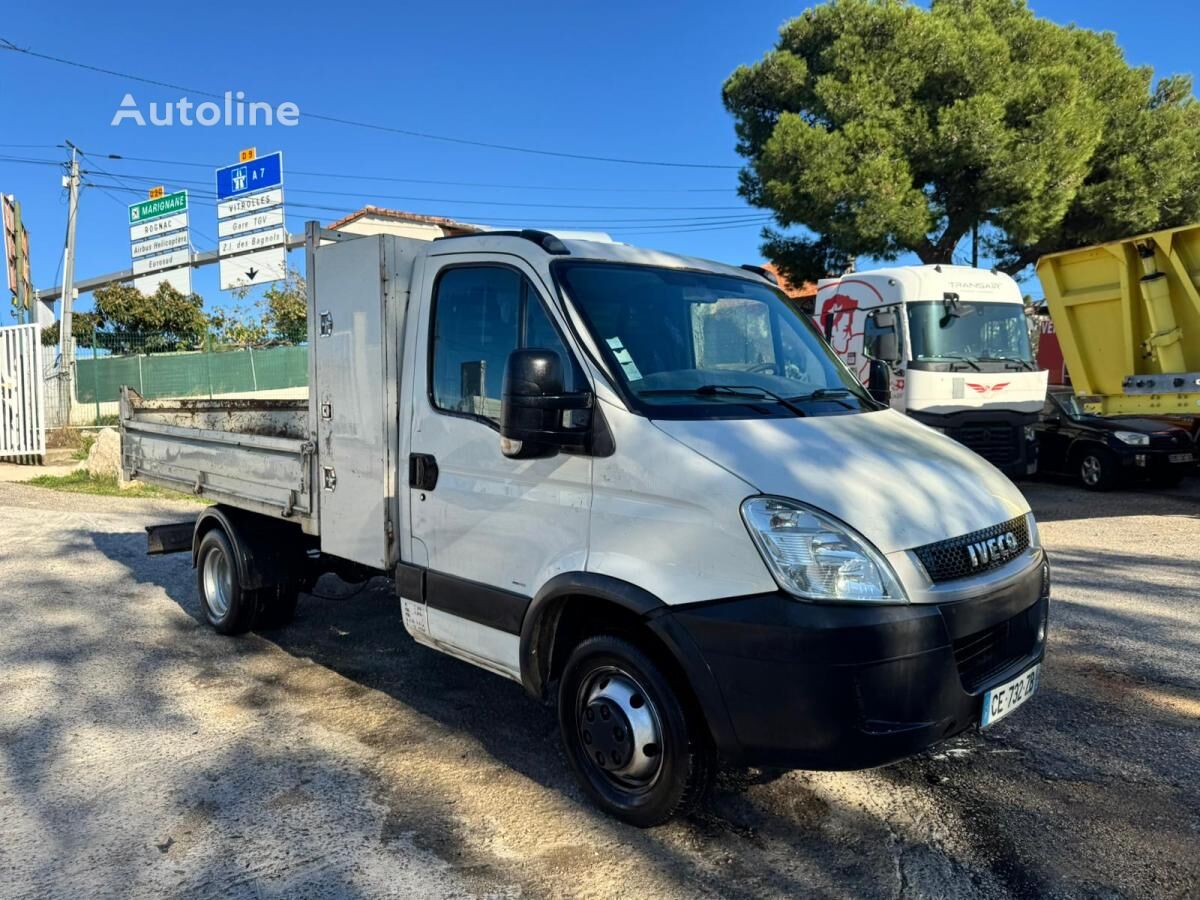IVECO Daily 35C12 kamion kiper < 3.5t