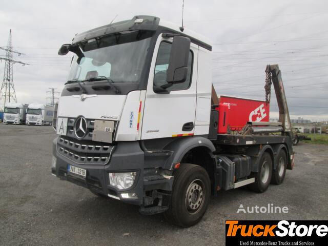 Mercedes-Benz Arocs 2645 LK kamion autopodizač kontejnera