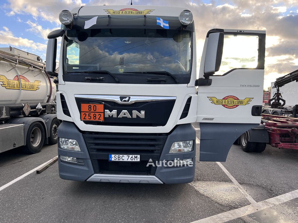 MAN TGX 26.580 autocisterna