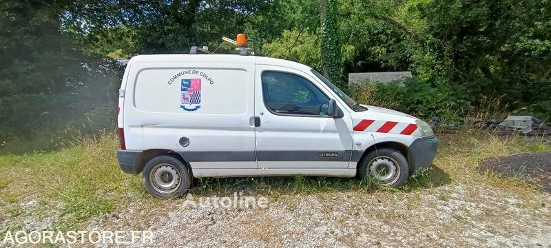 Prodaje se Citroen BERLINGO laki furgon na aukciji
