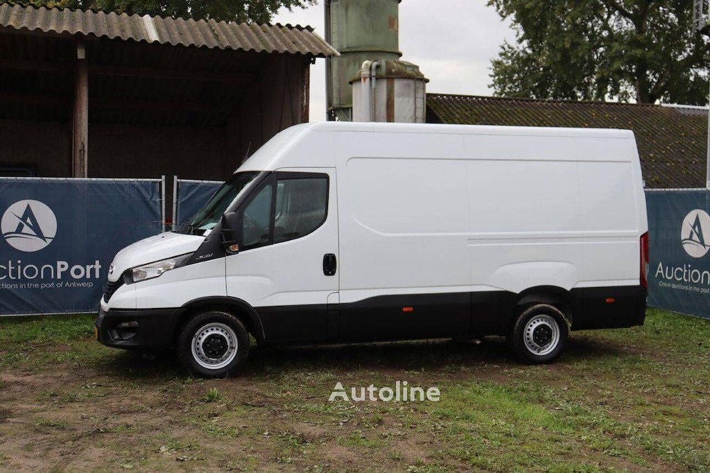 Prodaje se IVECO Daily 35S14 minibus furgon na aukciji