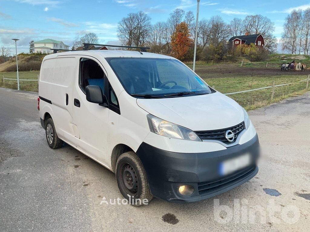 Prodaje se Nissan NV200 minibus furgon na aukciji