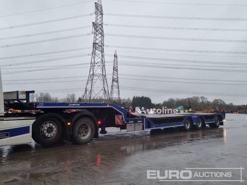 Prodaje se 2015 Cheiftain Low combine trailer, rear axle steering, extends poluprikolicu sa niskom platformom na aukciji