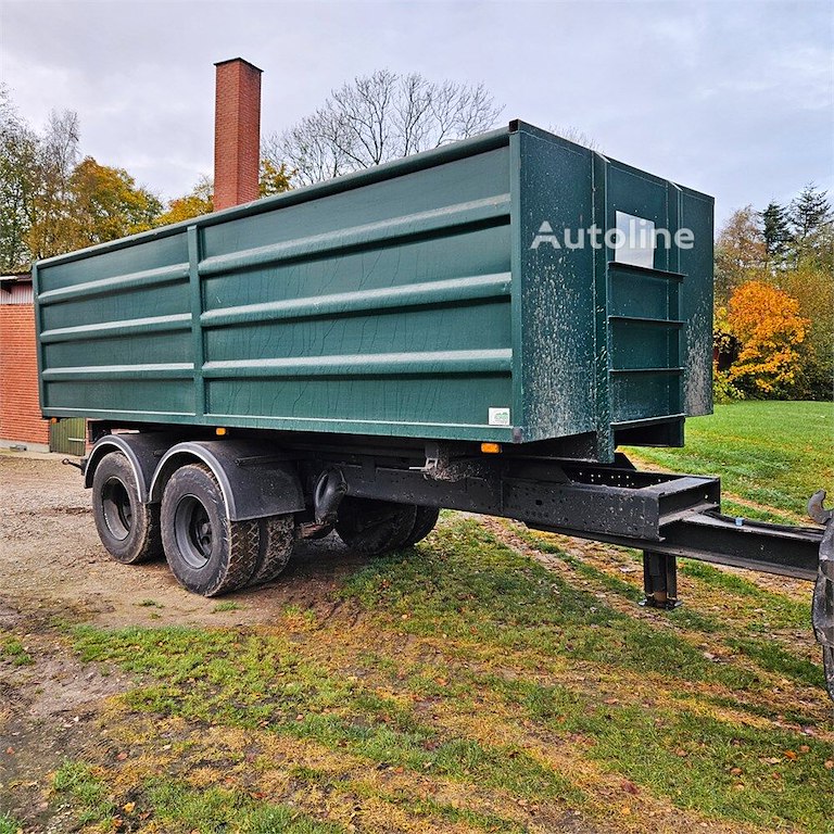 Prodaje se ABC prikolicu kiper na aukciji