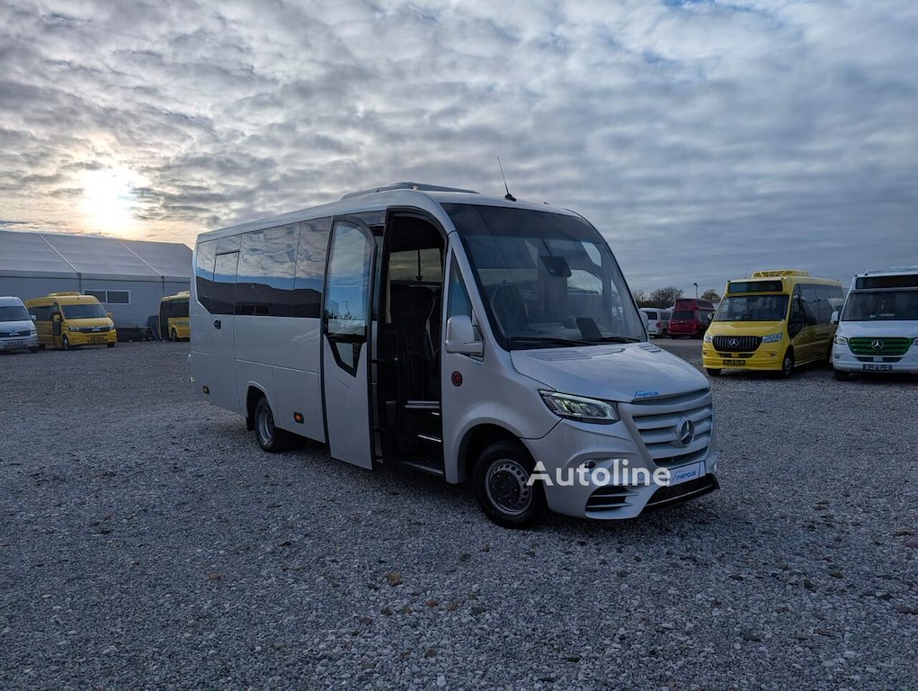 Novi Mercedes-Benz Sprinter 519 prigradski autobus