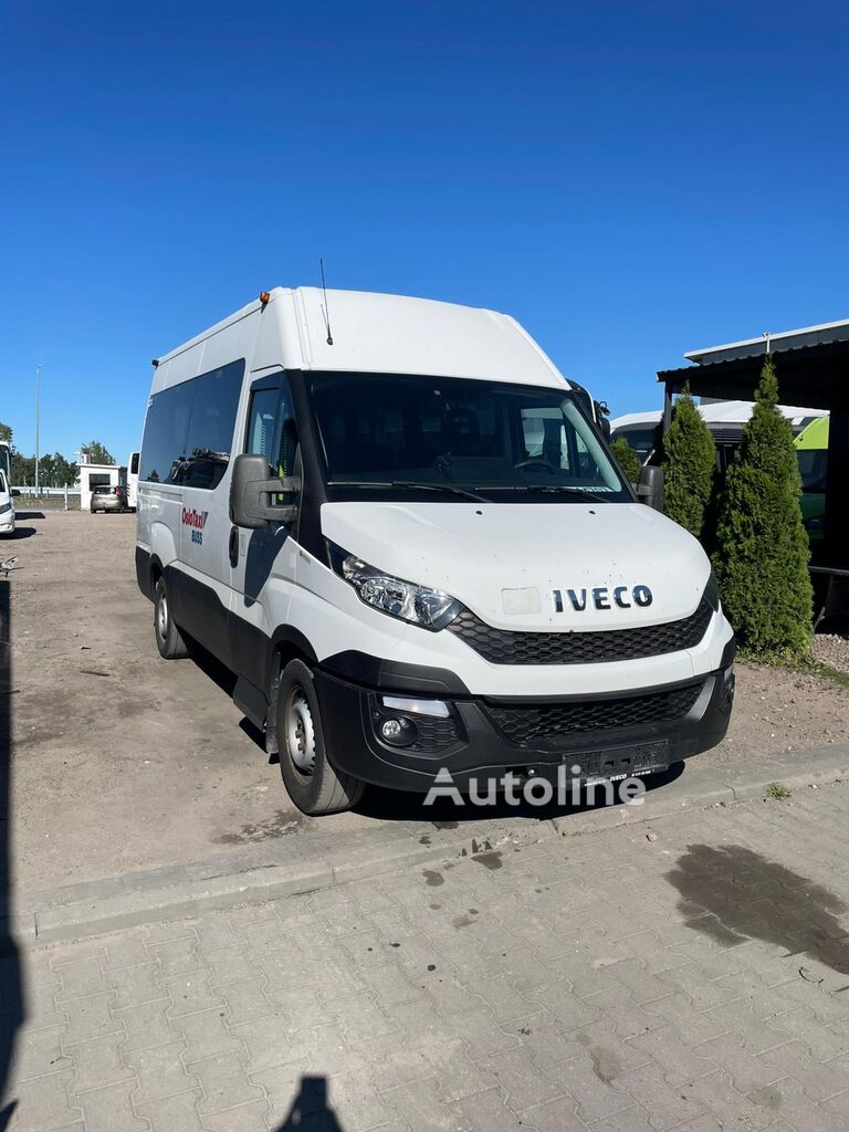 IVECO 35S13 5 SZTUK putnički minibus