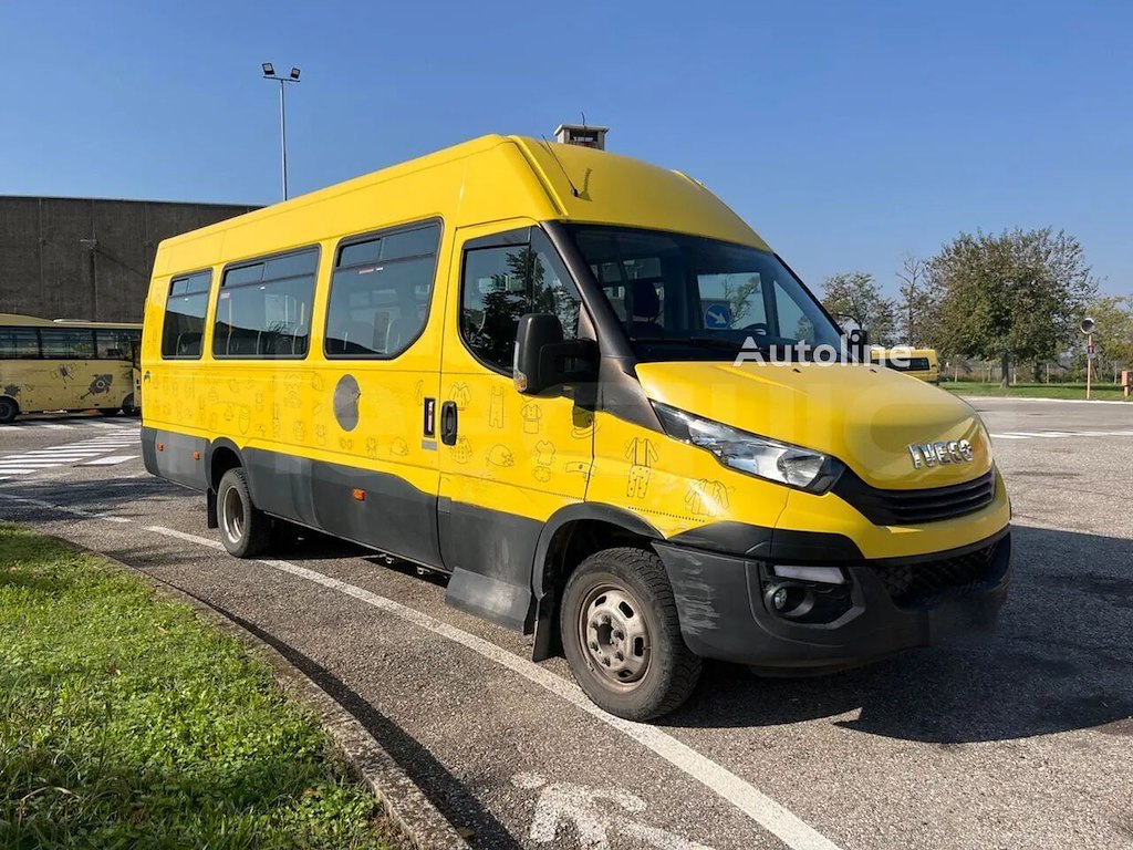 IVECO Daily putnički minibus