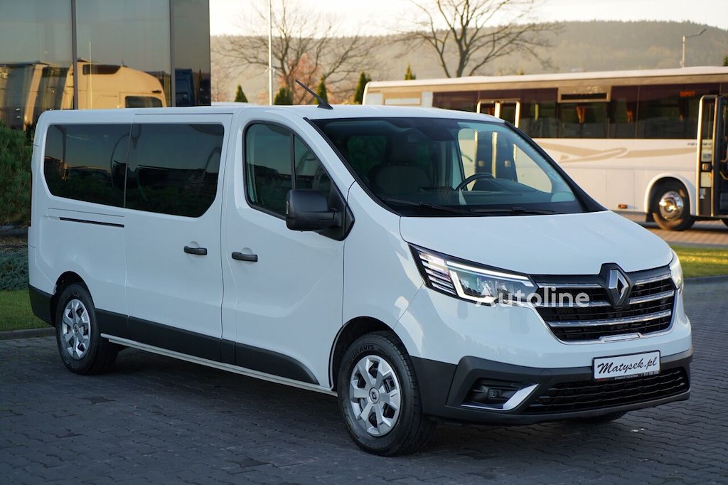 Renault TRAFIC III putnički minibus