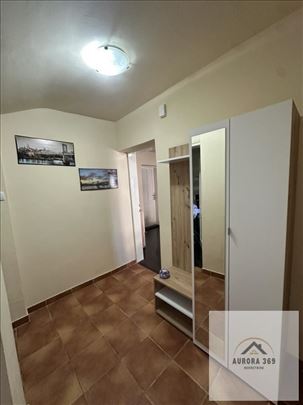 Sremski Karlovci, Na Prodaju Prizemna KuĆa 71 m2 U