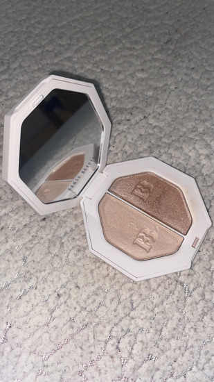 Fenty Beauty killawatt hajlajter