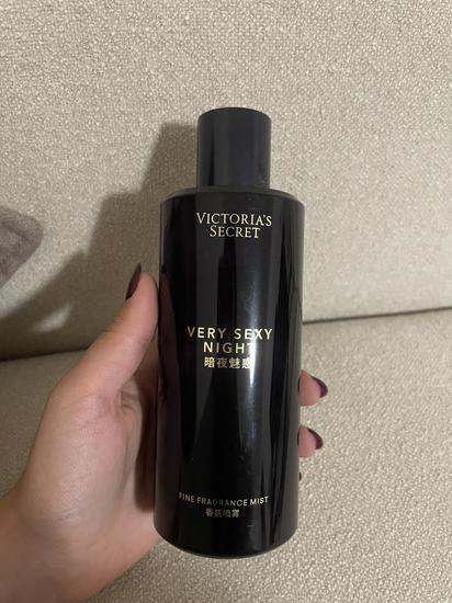 Victoria Secret Very Sexy mist