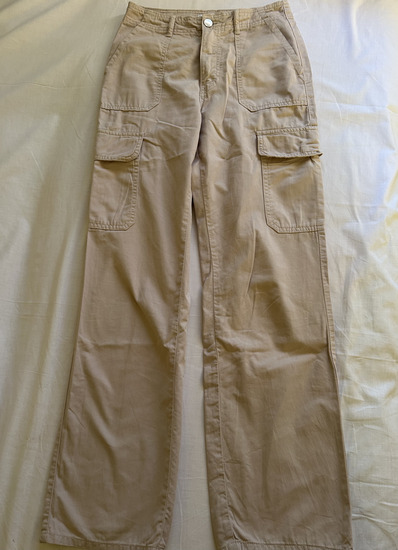 Zara pantalone vel.36