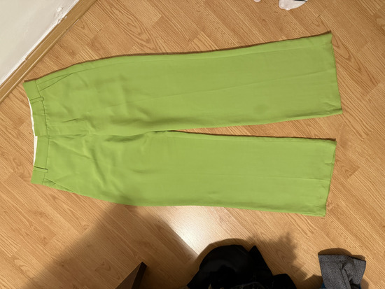 Zara pantalone
