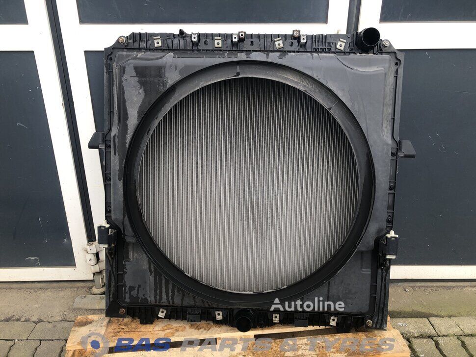Mercedes-Benz Radiator Mercedes A 961 500 23 00 radijator za hlađenje motora za kamiona