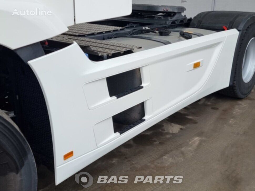 Mercedes-Benz Actros MP4 Sideskirt Set Mercedes oblaganje za kamiona