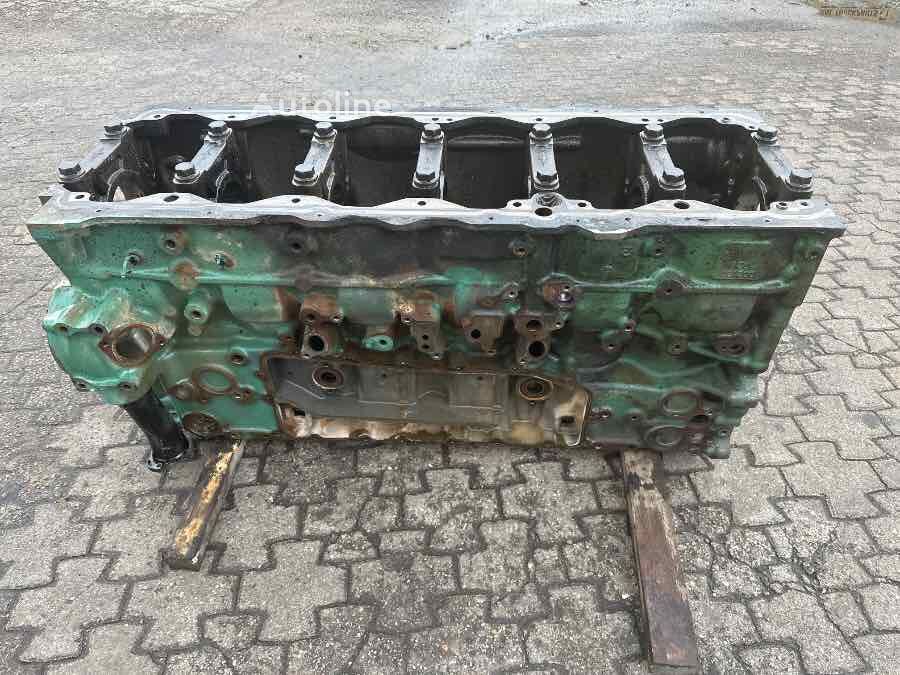Volvo D16K 21801441 blok cilindara za kamiona