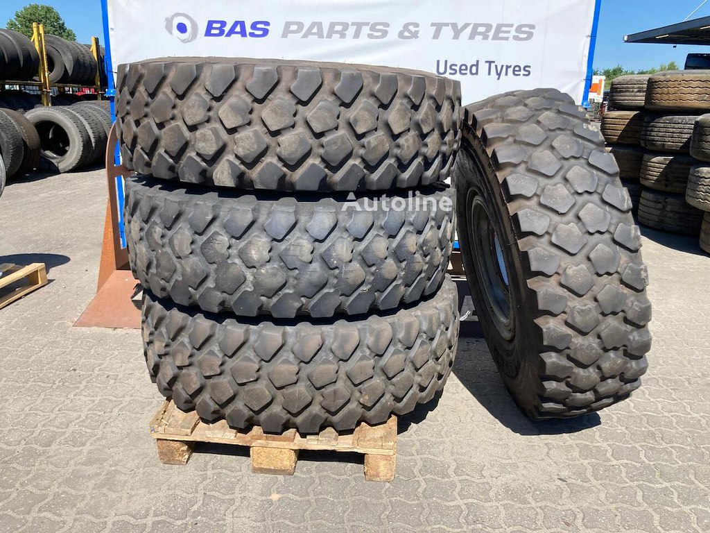Michelin Michelin 14.00R20 XZL+ 164/160 J M+S used set guma za kamione