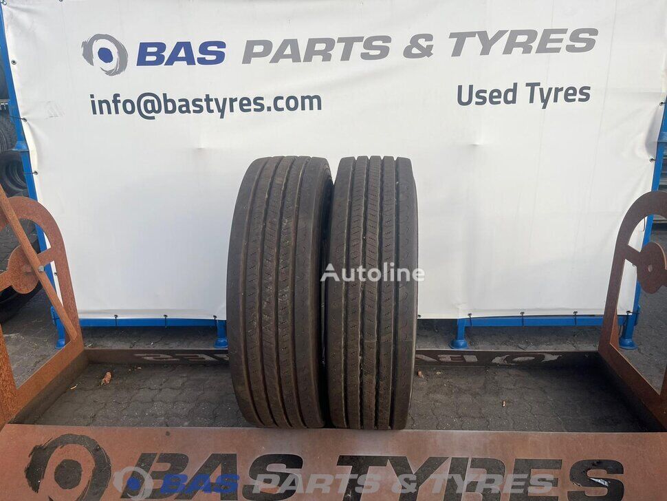 Uniroyal Uniroyal 315/80R22.5 FH40 156/150 M+S 3PMSF used set guma za kamione